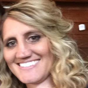 Holly Bauer's Instagram, Twitter & Facebook on IDCrawl